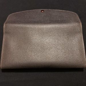 Bags | Auner Leather Classic Wallet | Poshmark
